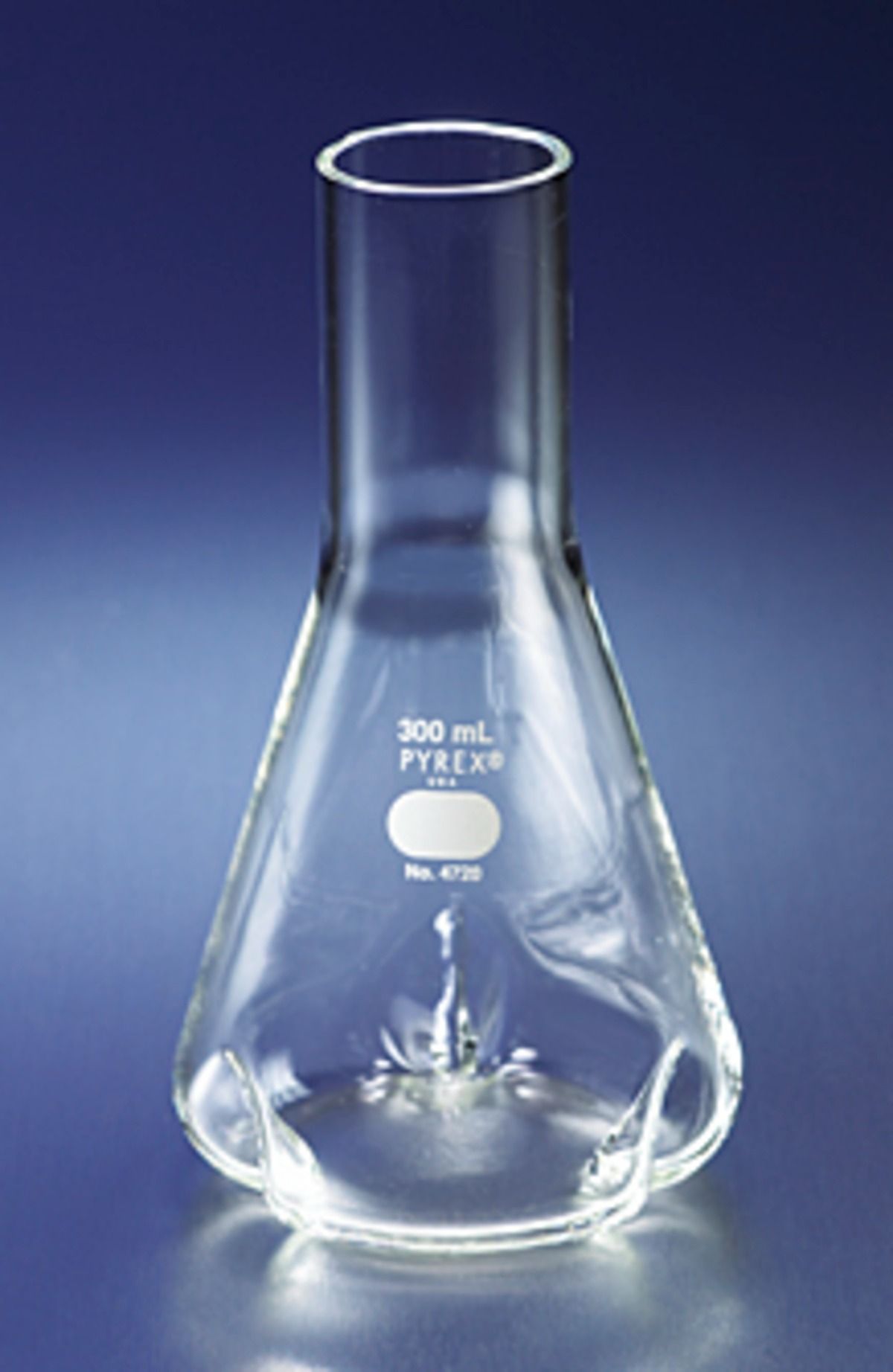 PYREX© Delong Shaker Erlenmeyer Flask with Extra Deep Baffles