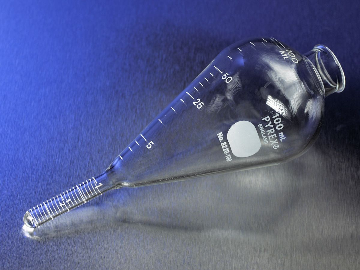 PYREX Goetz Pear-Shaped Graduated Centrifuge Tube | Corning