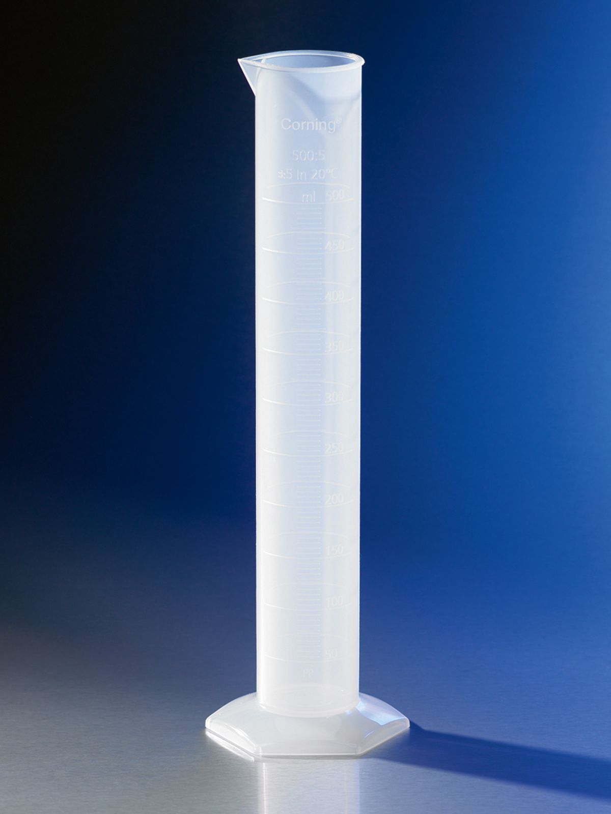 Single Metric Scale Graduated Polypropylene Cylinders | Corning