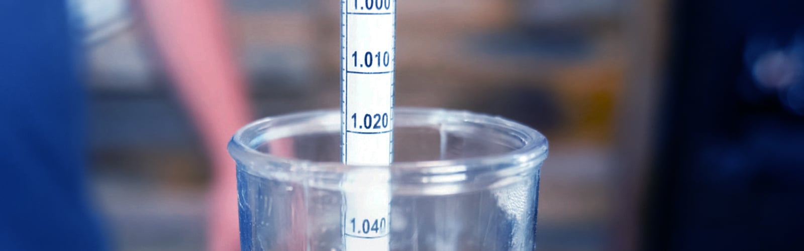 How to Use a Hydrometer For Your Lab Operations
